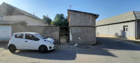 Срочно сотилади. 3 хонали ховлили уй сотилади