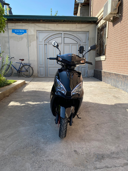 Продается скутер в отличном состоянии Bikeland Rocked