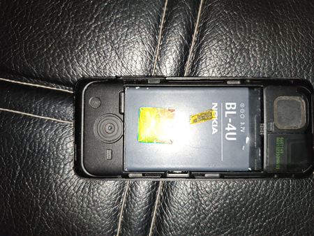 Телефон Nokia 206