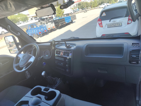 KIA BONGO |  Jac x200