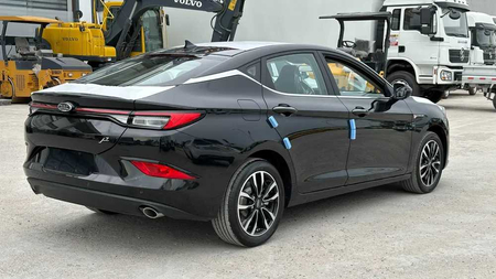 JAC J7 Sedan Malibu/jentra/monza o'rniga