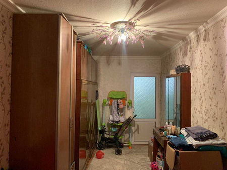 Продаётся квартира под бизнес вдоль дороги