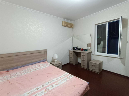 Продается квартира 1/1/2 Мирзо Улугбек улица Корасу 6 (J2838)