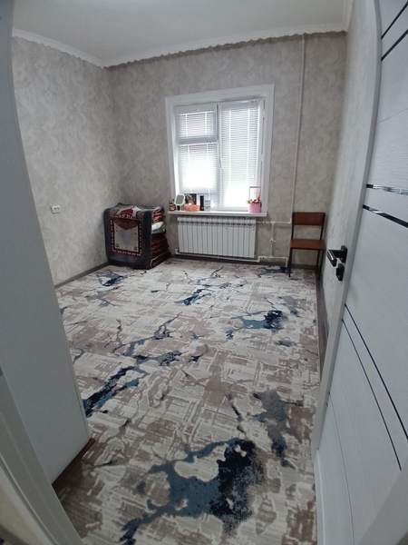 Срочно продается 4 ком квартира Яшнабадский район 40 лет Победы