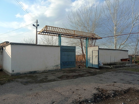 Уй сотилади Тош вил  Дустобод шахри 63 сотка турар жой
