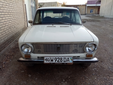 Ваз 21013 сотилади
