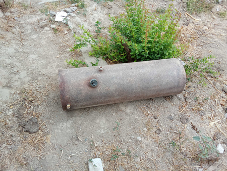 B/U Eshik rom va titan sotiladi holati yaxshi