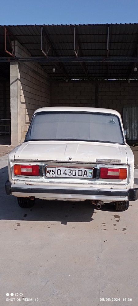 vaz 2106 holati yaxshi kuzofda ozroq ishi bor