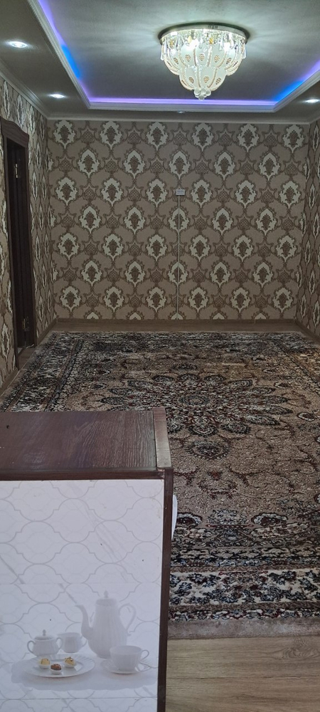 Сдаётся 2-х комнатная квартира 250$