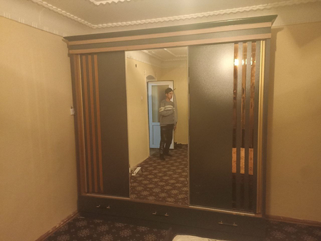 Zakazga shkaflar istalgan razmerda sifatli yasaymiz