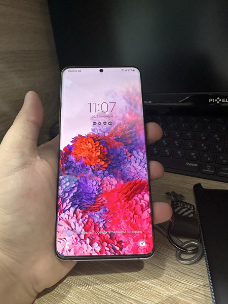 Samsung S20 Plus 12/256gb