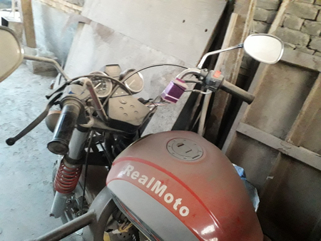 Мототцикл real moto