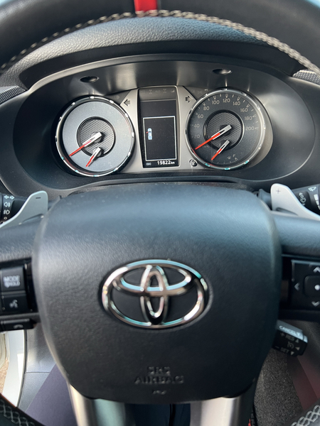 Tayota Hilux 2023 batumotors