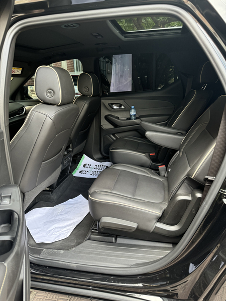 Chevrolet Traverse 2023 Qora. 28000 yurgan.