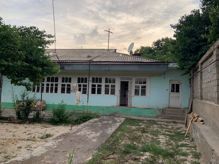 Uy sotladi yangi yo'lda