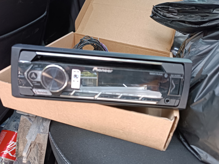 Магнитола Pioneer 4250