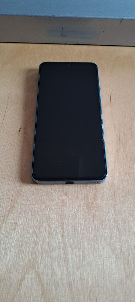 Honor x8a holati ideal