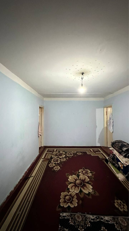 Продается 2 ком. Квартира площадью 50 кв.м. Адрес Микрорайон