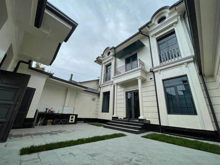 Срочно продаю участка район М. Улугбек Цалковский