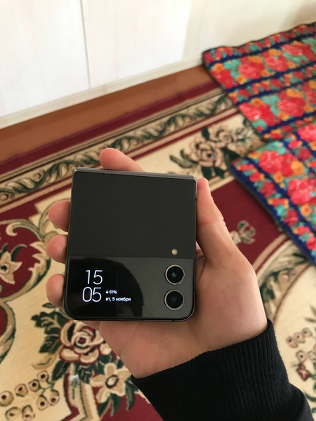 Samsung Z flip 4