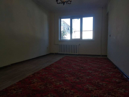 Продаётся 2х комн квартира на 1 этаже Ор-р Чевар