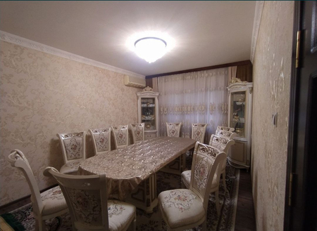 Продается 4/3/5 квартира Карасу-6