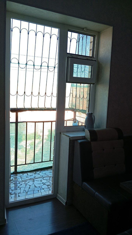 Sergeli 3 bekat 2 xonali hamma sharoitlari bor lubboyiga srochni 450$