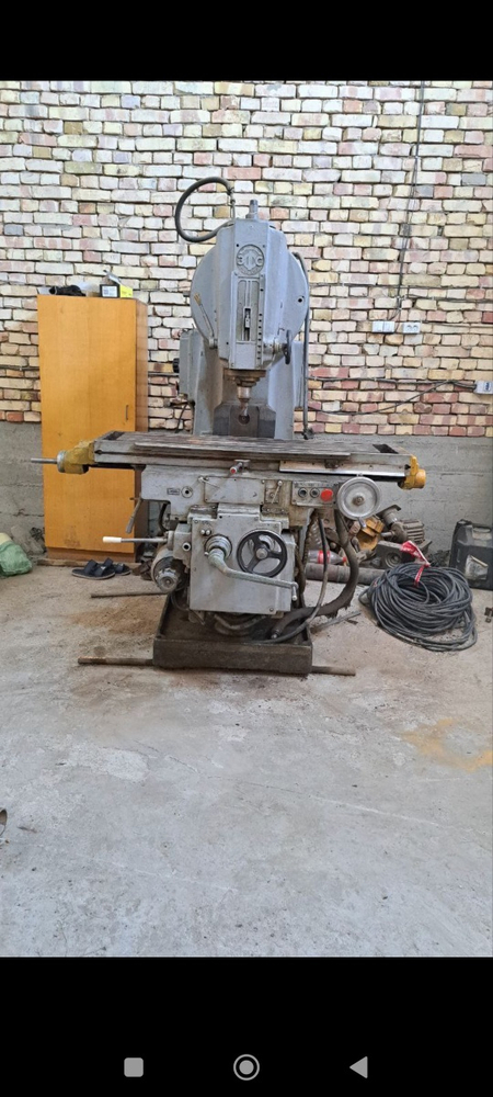 Станок фрезерный 6Р12.