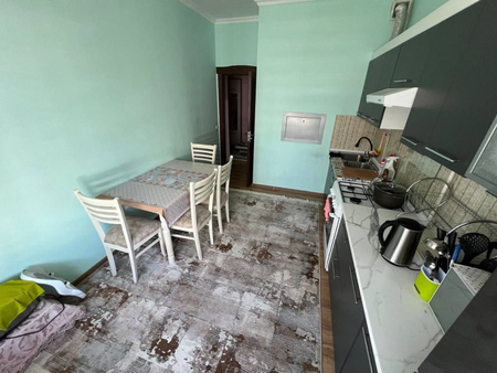 Motdir 1 da 16 etajlik domda 3 xona 50,000$