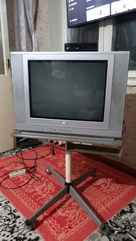 Televizor rangli
