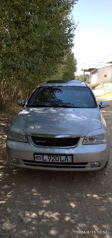 Ласетти 2005 сотилади