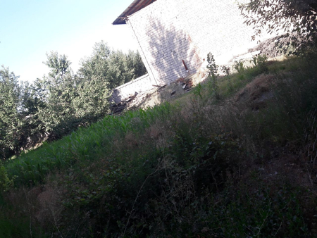 Yer sotiladi Avliyo ota MFY
