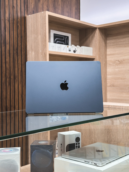 MacBook Air M2 15,3inch 8/512Gb 17cycle 100%