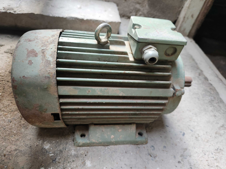 Продам электродвигатель Veb elektromotorenwerke