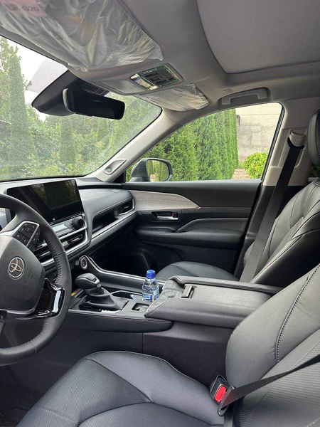 Toyota Grand Highlander