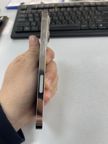 Продается Iphone 13 pro white