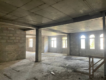 Продается квартира ЖК Аккурган Новомосковский 159м2