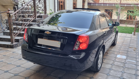 Qora Djentra 3-pozitsa Avtomat Style 2023 Toptozza