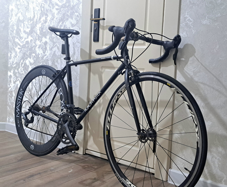 ROAD MASTER  velosiped, KOREADA ishlab chiqarilgan