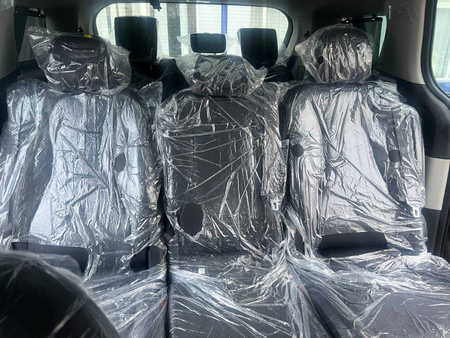 KIA Carnival Comfort с автосалона