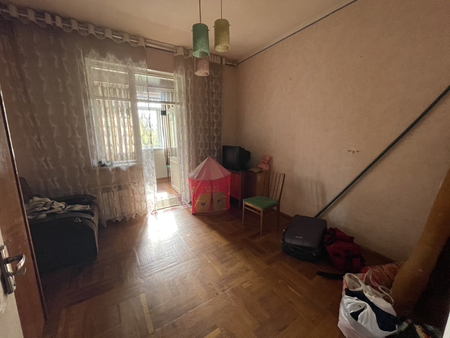 Срочно!!! Продается СВОЯ 3/3/3 БИЙ. Максим Горький. Buyuk Ipak Yoli