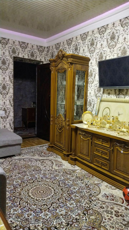 Продам 2 комнатную,Сорокулька, Круг, Метро Ташкент,Вокзал