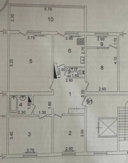 Продам квартиру под офис,4/1/9 в центре