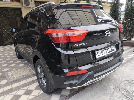 Sprochno prodayotsa hyundai creta
