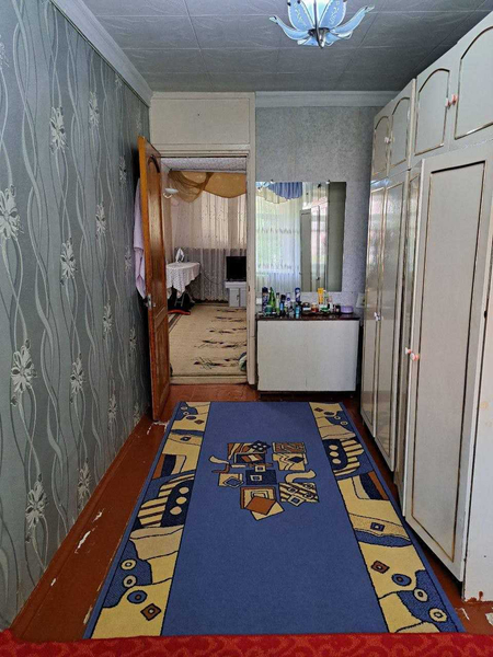 V4790 2/5/5 Чиланзар 26кв Ор.р: Ватан кино театр 55м2 Средний ремонт