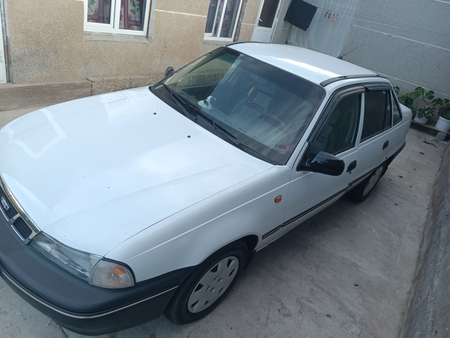 2004 yil dons kandyior 3800 suravaman