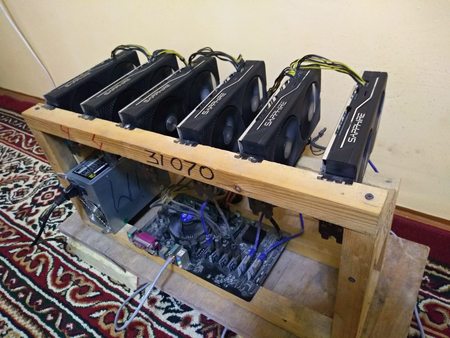 Video kartalar komplekti RX470 4ta va Rx 570 2ta