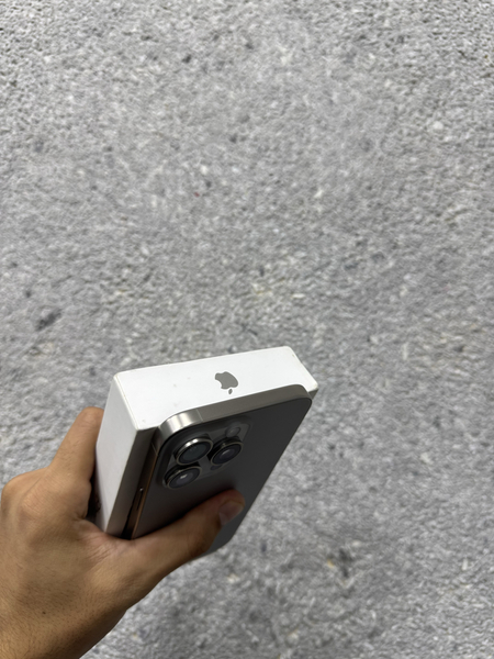Iphone 15 Pro Max 256 gb 98% ideall
