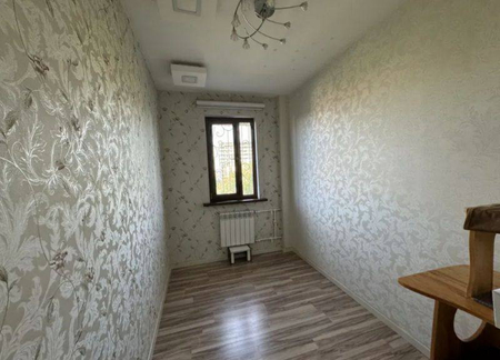 Садык Азимова 3х комнатная не торец .Т. Японское посольство