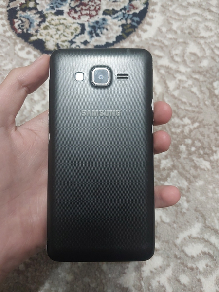 Galaxy j2 prime qora